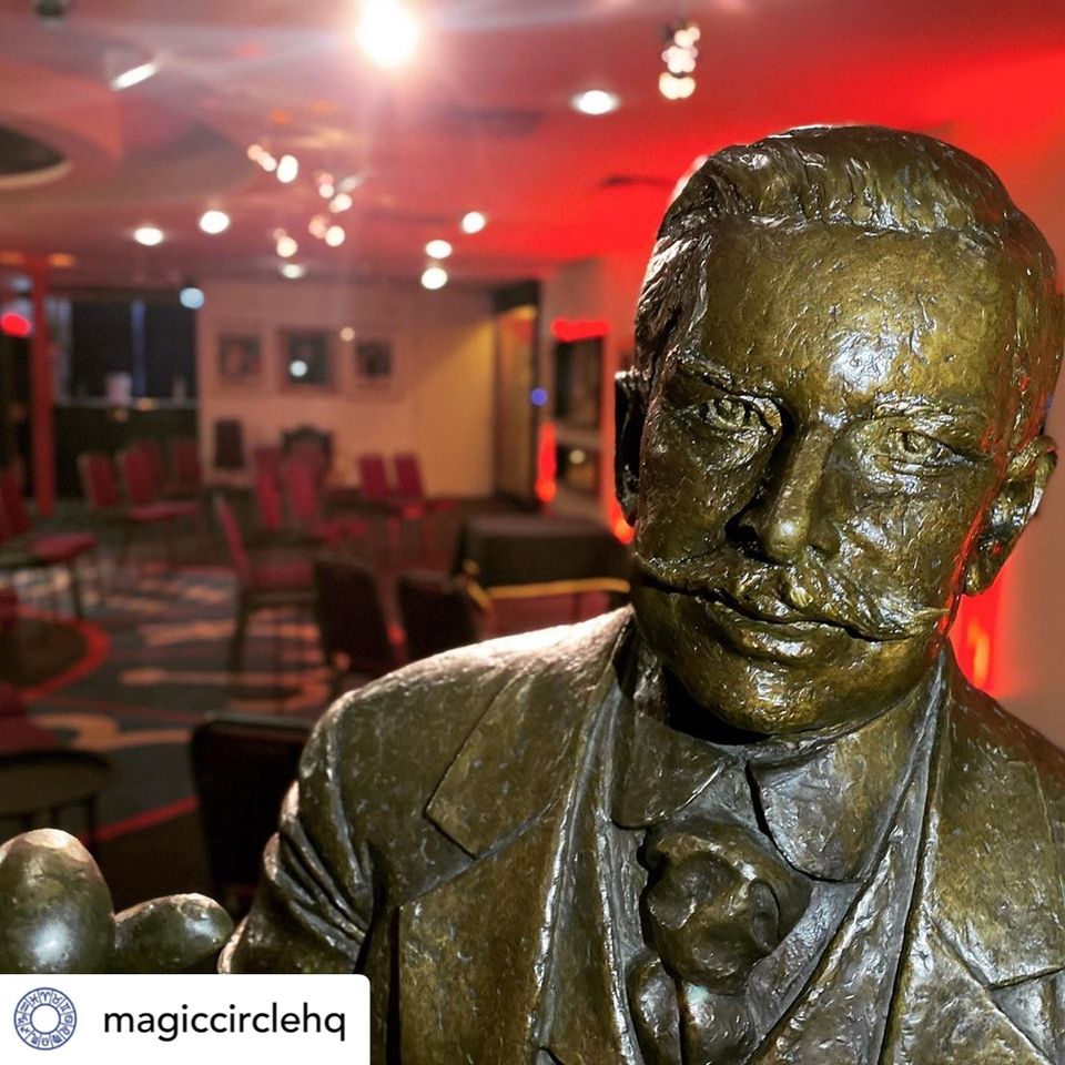 The Magic Circle in 52 Objects – The Magic Circle